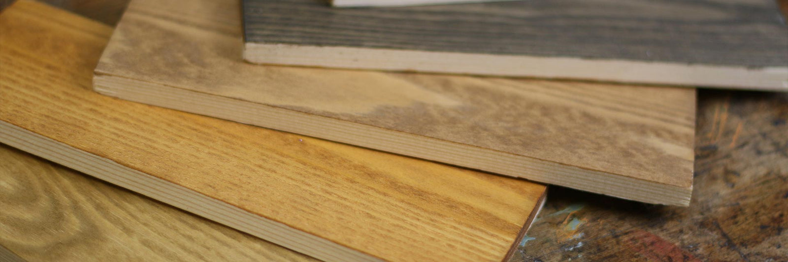 Holzbeize – Farbwirkung mit Tiefe & Charakter für jedes Holz – Lignocolor